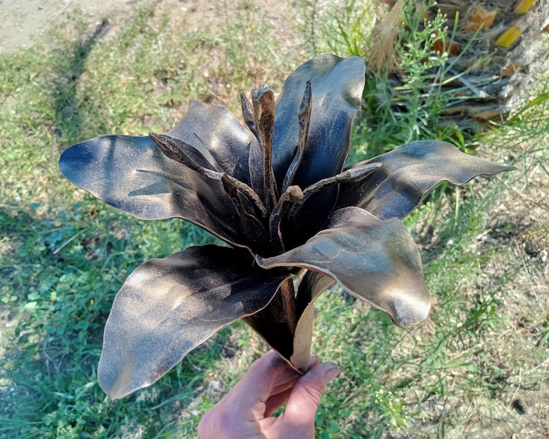 Forged Lily Flower, Metal Lily, 6th Anniversary Gift, Iron Anniversary ...