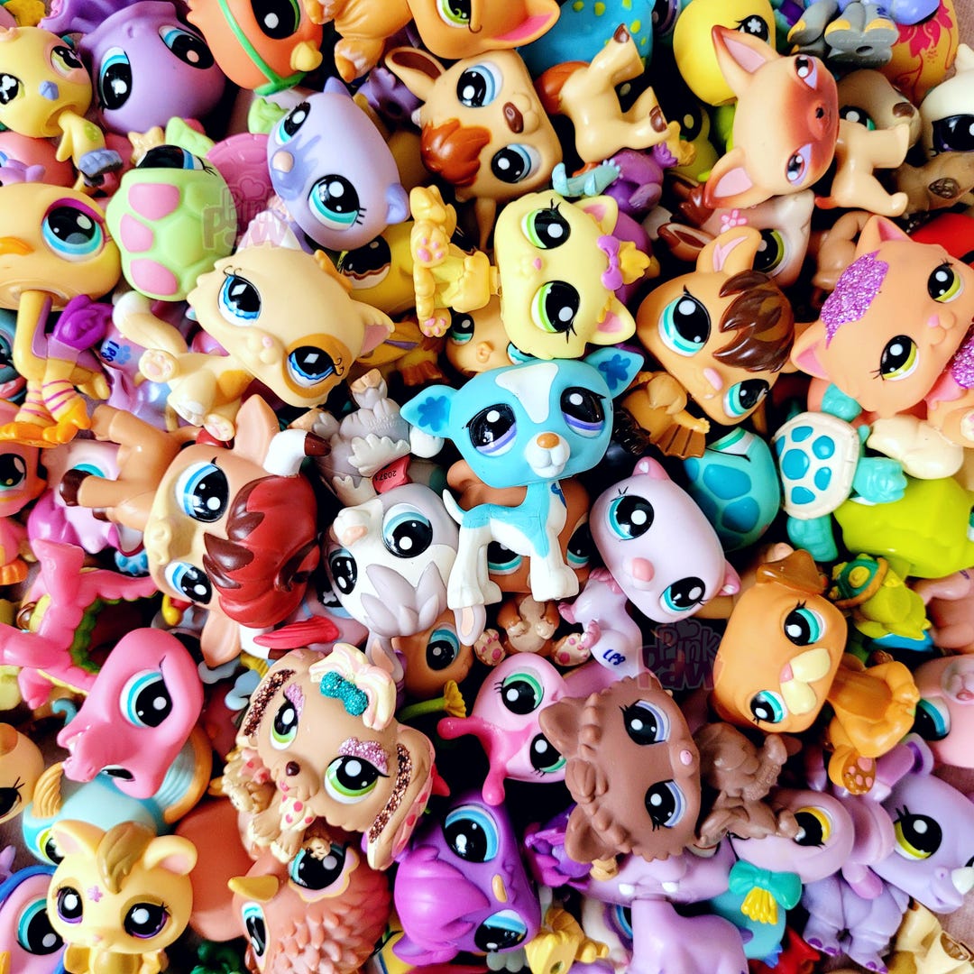 Mystery Box LPS Littlest Pet Shop - Set of 4 RANDOM Pets With Dog or ...