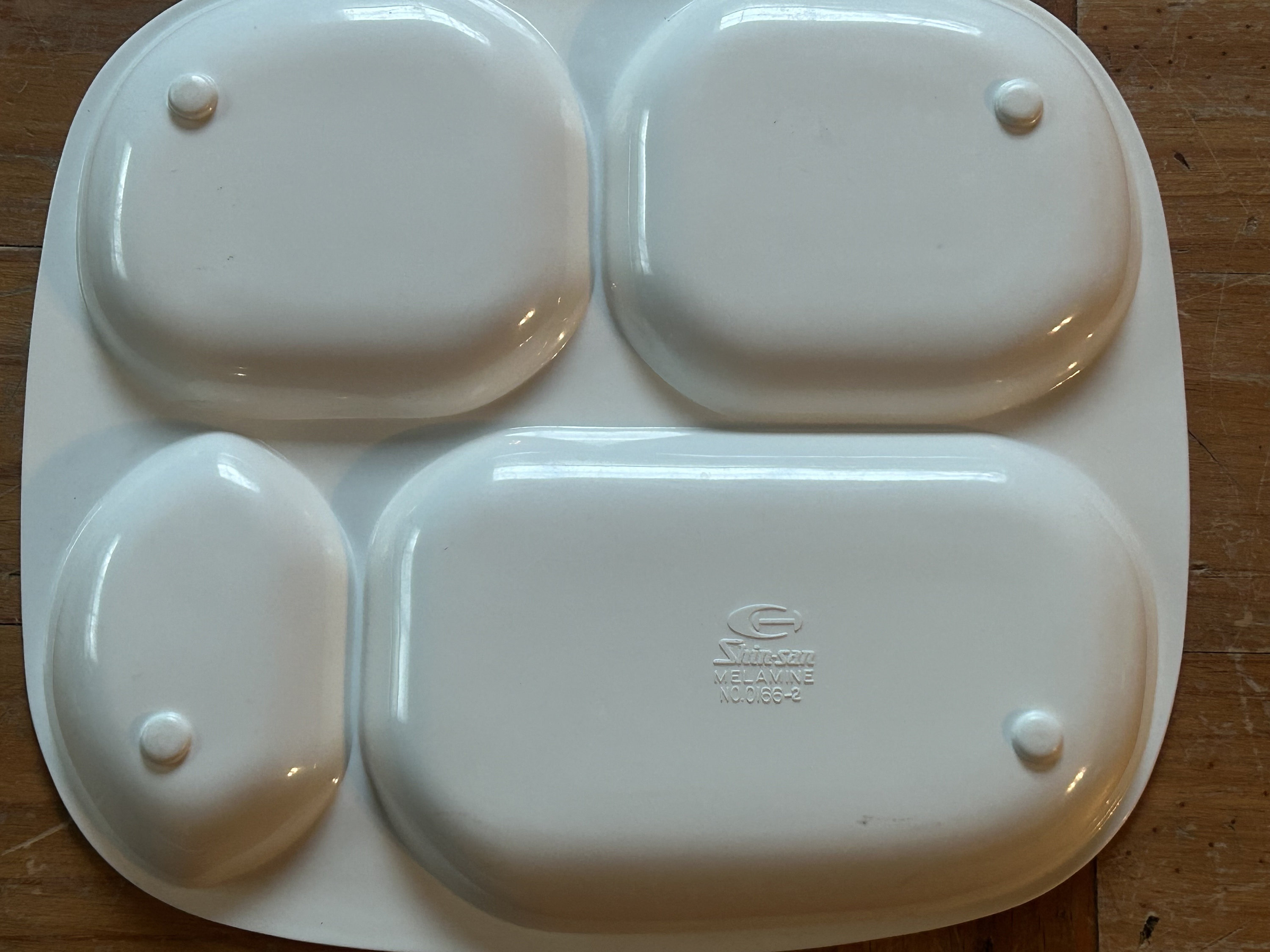 Pair of 1983 Childs Country Farm Melamine Divided Plates by Shin-san - Etsy