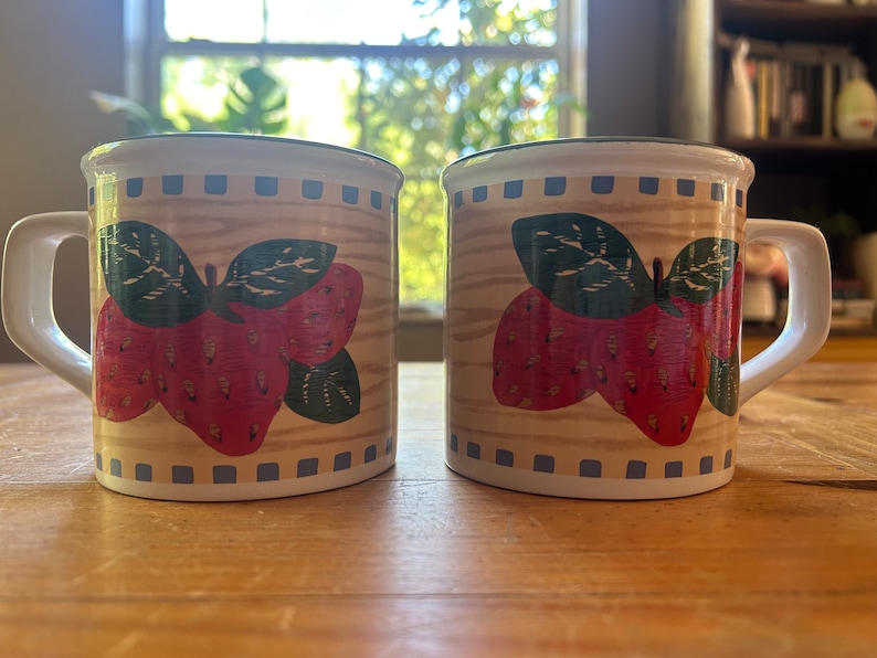 Strawberry Mugs, Set of 2 - Etsy