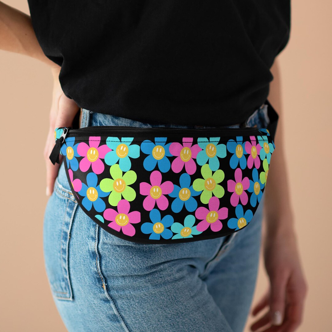 Smiley Face Floral Fanny Pack Happy Face Belt Bag Flower Cross Body Bag ...