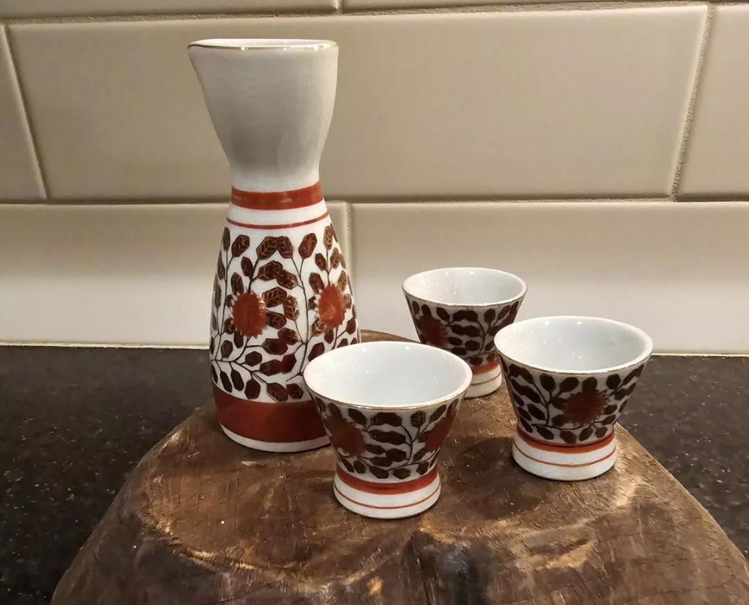 Vintage Japanese Sake Set 4 Pieces Sake Server and 3 Sake Cups - Etsy