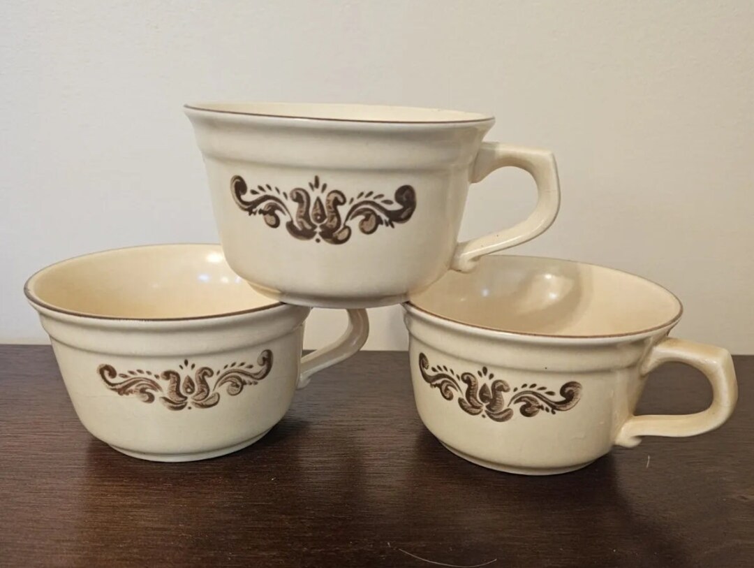Vintage Pfaltzgraff Village Pattern Mugs Set of 3 - Etsy