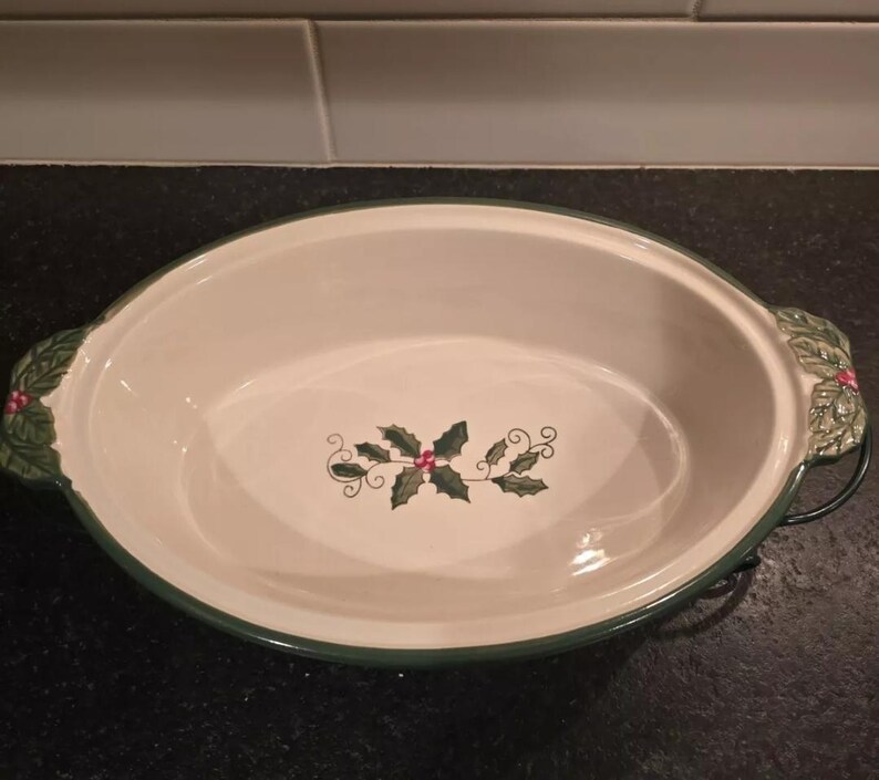 Temp-tations by Tara Ovenware Cardinal 2 Quart Covered Casserole Dish ...