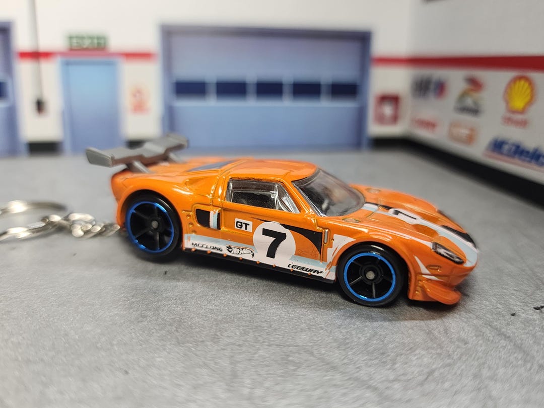 Ford GT 40 LM Keychain, Custom Ford GT-40 Lm Keychain, Custom Ford ...