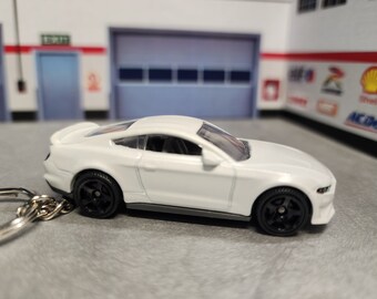 Ford Mustang Logo Keychain - Etsy