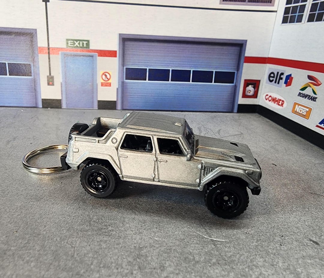 Lamborghini LM002 Keychain, Custom Lamborghini LM002 Keychain, Custom ...