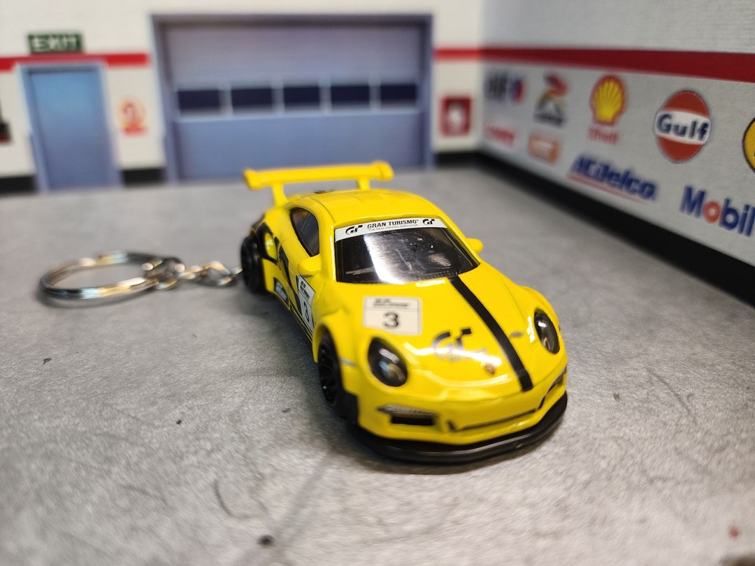 Porsche 911 GT3 RS Keychain, Porsche 911 Keychain, GT3 Keychain - Etsy