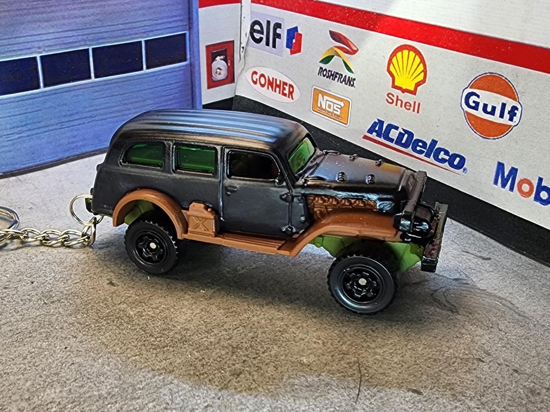 Vintage Dodge Wagon Diecast Keychain, Classic MOPAR - Etsy