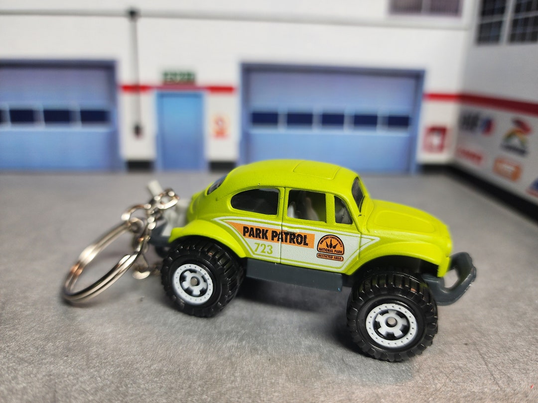 VW Baja Beetle Keychain, Custom Volkswagen Bug Keychain, 1:64 Diecast ...