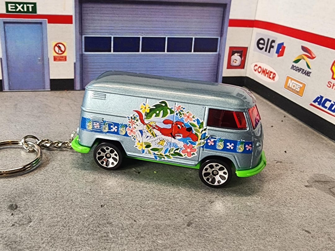 VW T2 Bus Keychain, Custom Volkswagen Van Keychain, Volkswagen Bus ...