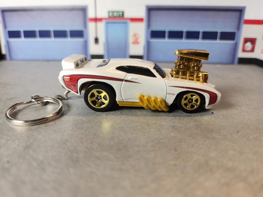 1970 Pontiac GTO Judge Diecast Keychain - Etsy