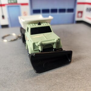 Diecast Chevy Snow Plow Keychain, 1:64 Scale - Etsy