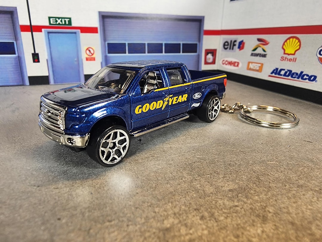 2009 Ford F-150 Keychain, Ford F150 Keychain, Ford Truck Keychain ...