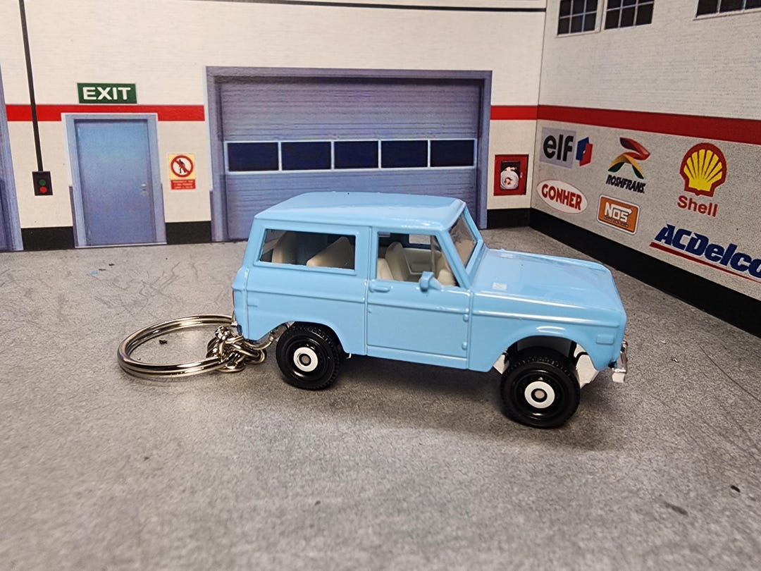 Ford Bronco Keychain, 1970 Ford Bronco Keychain, Bronco Keychain - Etsy