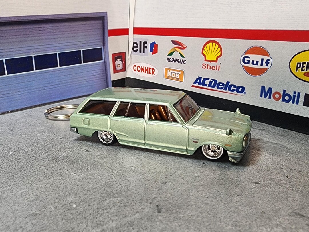 Nissan Skyline Wagon Keychain, Custom Nissan 1969 Skyline Wagon ...