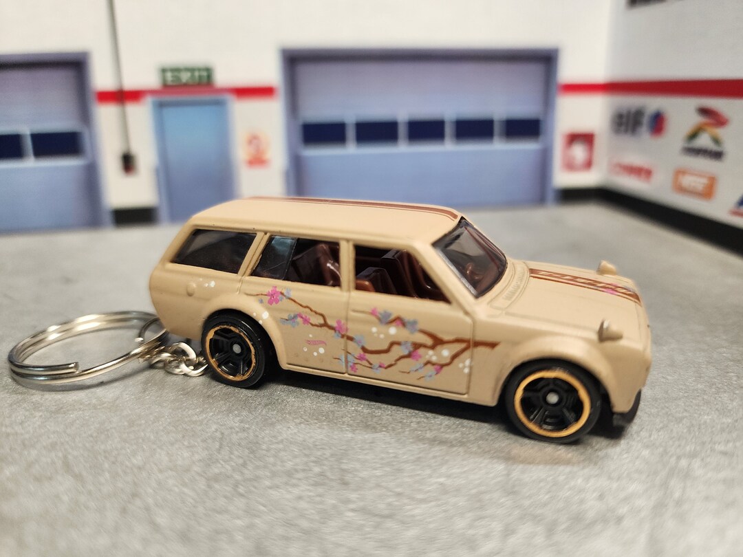 Datsun 510 Wagon Keychain, 510 Keychain, Datsun Keychain, Premium ...
