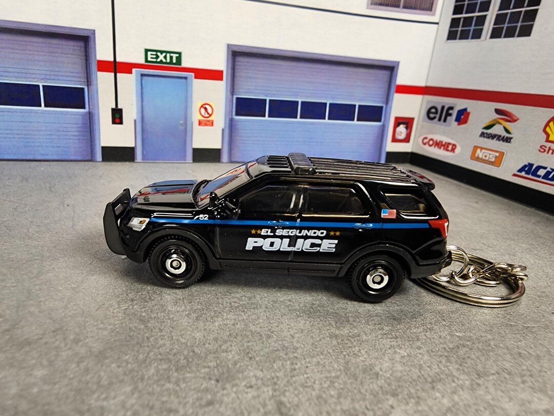 Ford Explorer Police Squad Keychain, Explorer Police Car Keychain ...