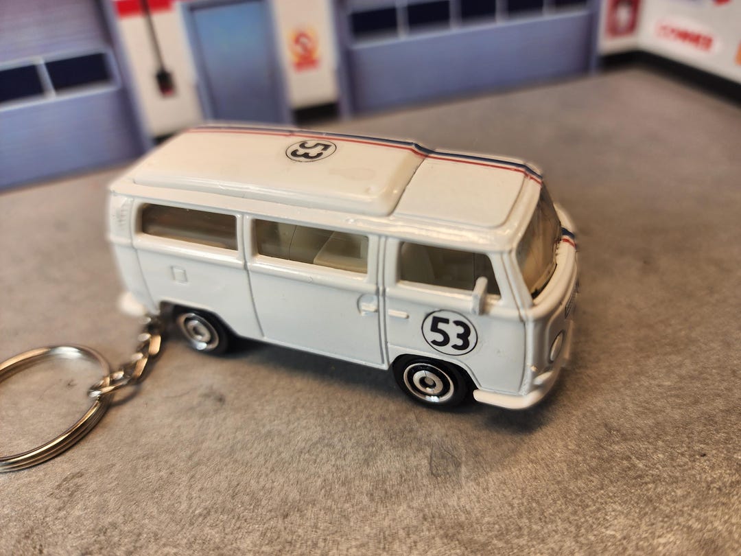 Custom Volkswagen T2 Bus Love Bug Keychain, Diecast "herbie" VW T2 Van ...