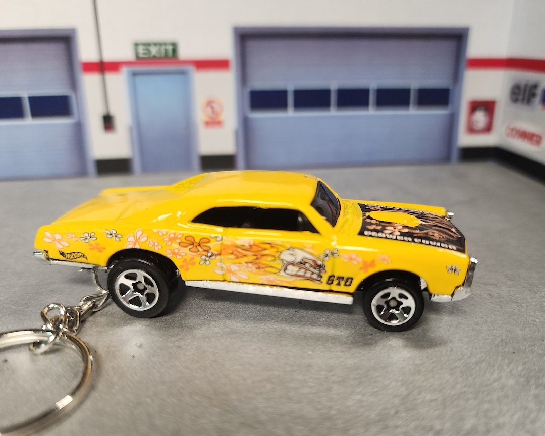 Pontiac GTO Keychain, 1967 Pontiac GTO Keychain, Pontiac Keychain ...
