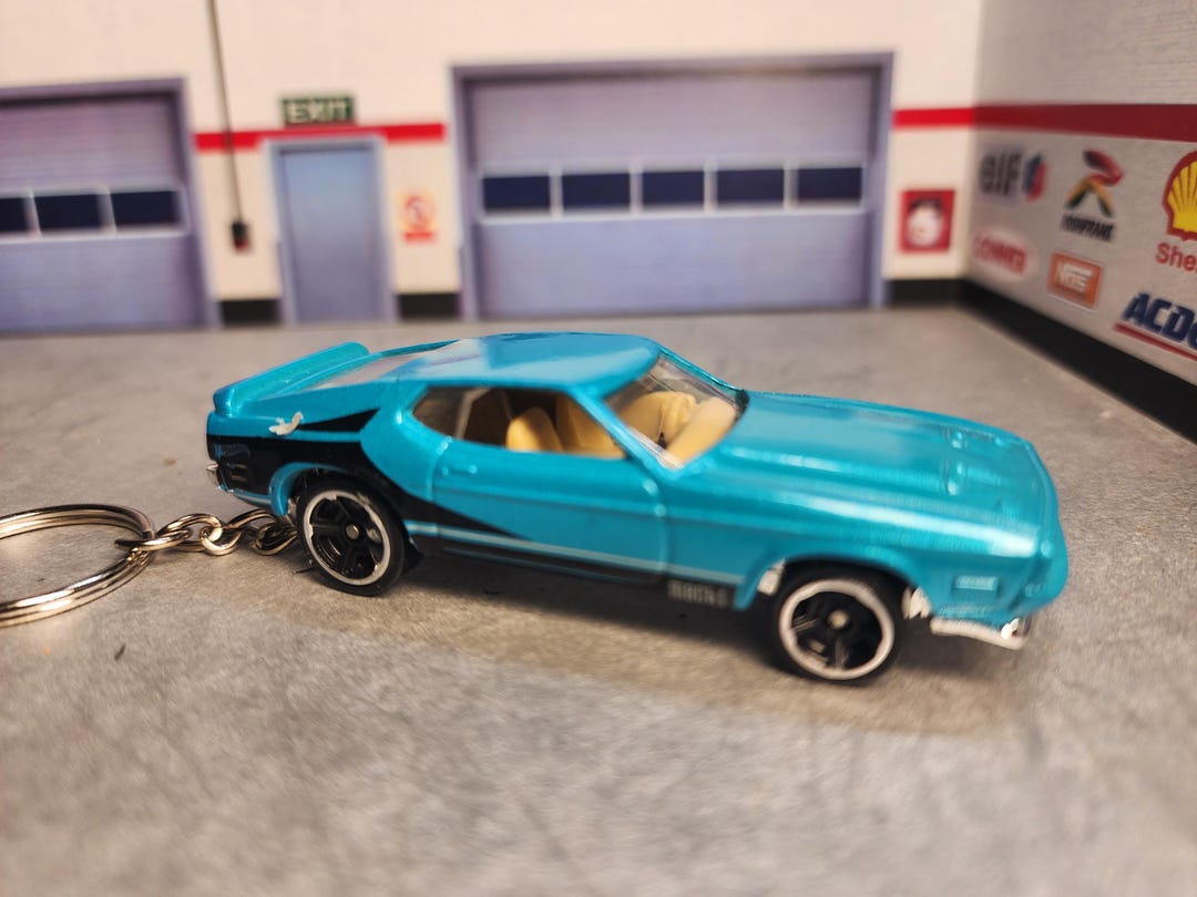 1971 Ford Mustang Mach 1 Diecast Keychain - Etsy