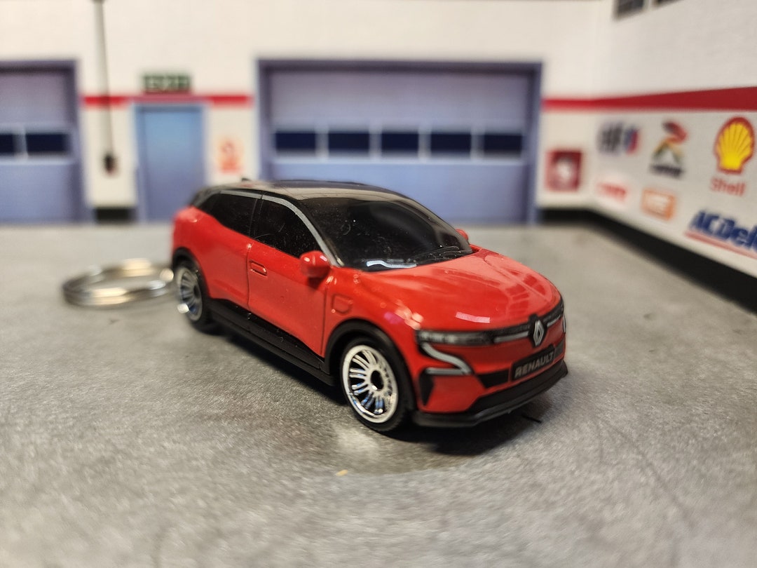 Renault Megane Keychain, Custom 2002 Renault Megane Keychain, Renault ...