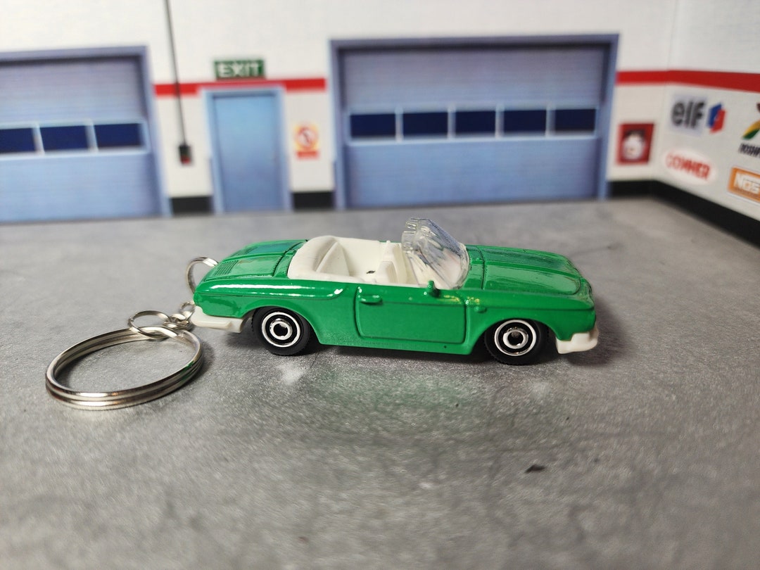 Volkswagen Karmann Ghia Keychain, Custom VW Karmann Ghia Keychain ...