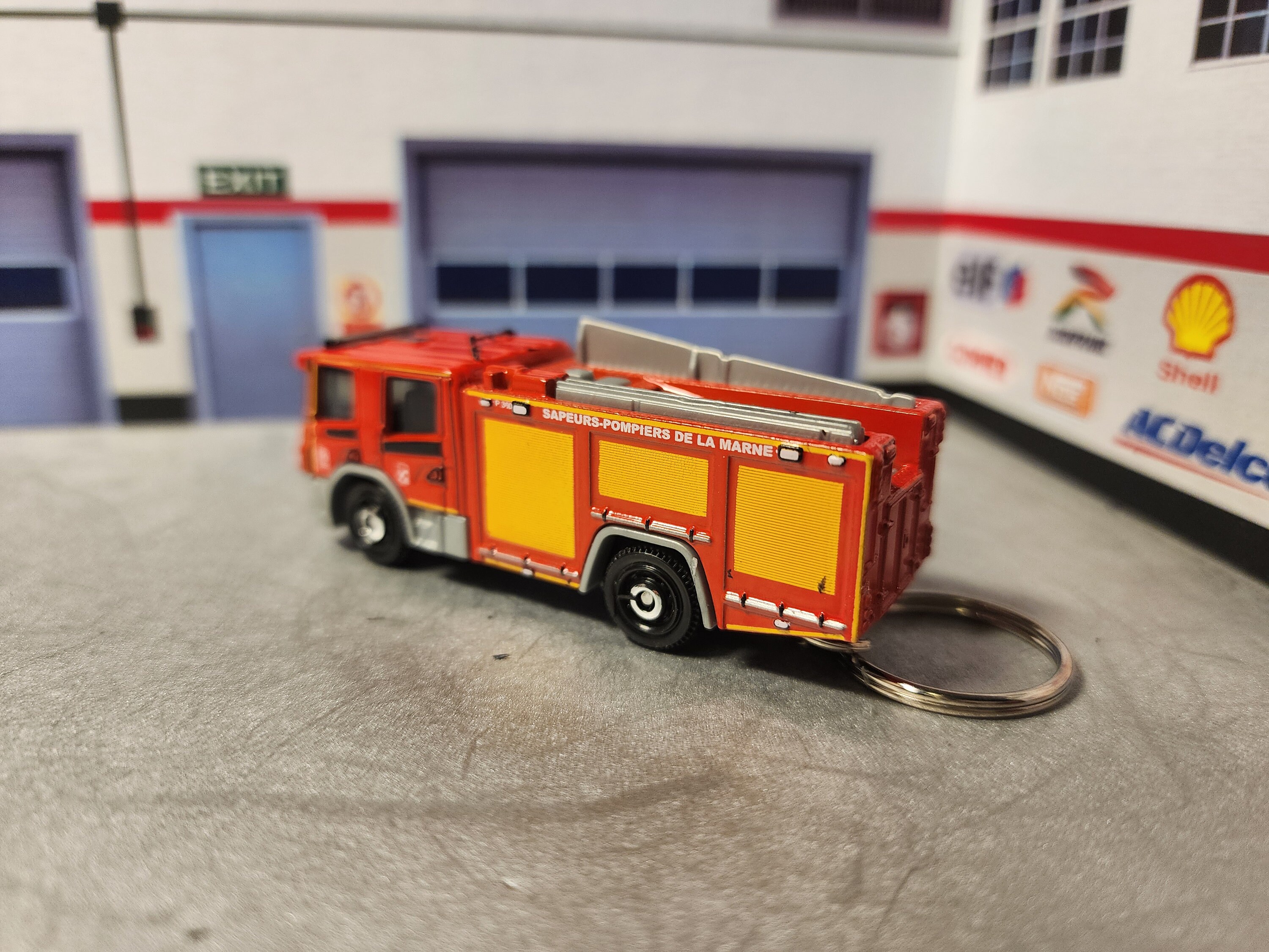 Scania P 300 Fire Engine Keychain, Fire Truck Keychain - Etsy