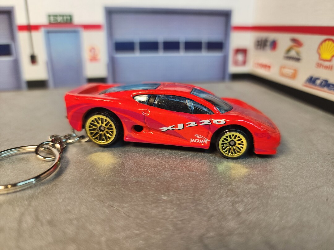 Jaguar XJ220 Keychain, Jaguar Keychain, Custom Jaguar Keychain, Custom ...