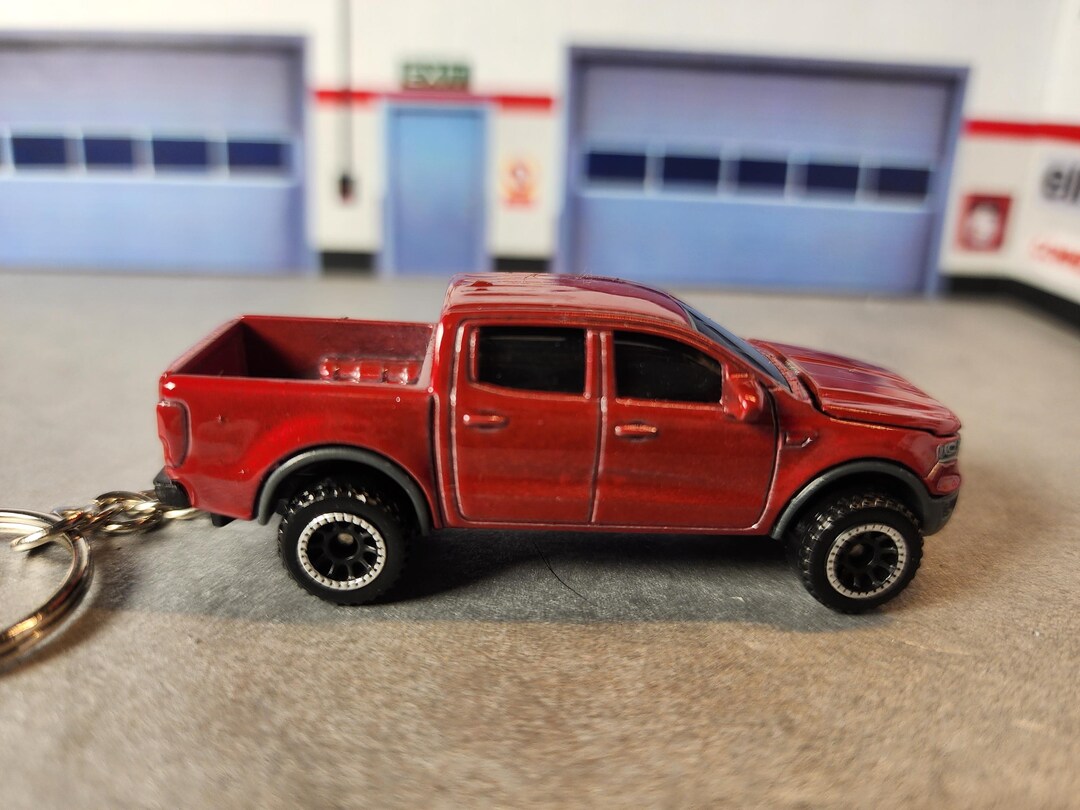 Ford Ranger Raptor Keychain, 2017 Ford SVT Ranger Raptor Keychain ...