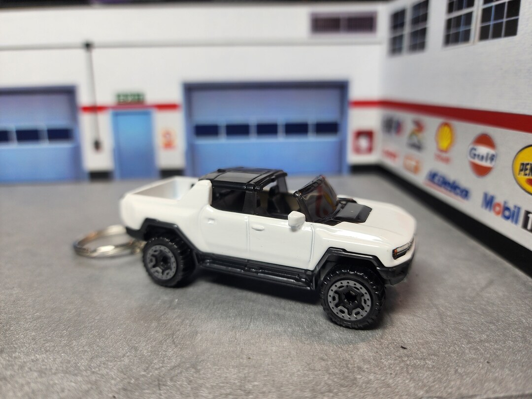 GMC Hummer EV Keychain, Hummer EV Keychain Custom Hummer Keychain ...