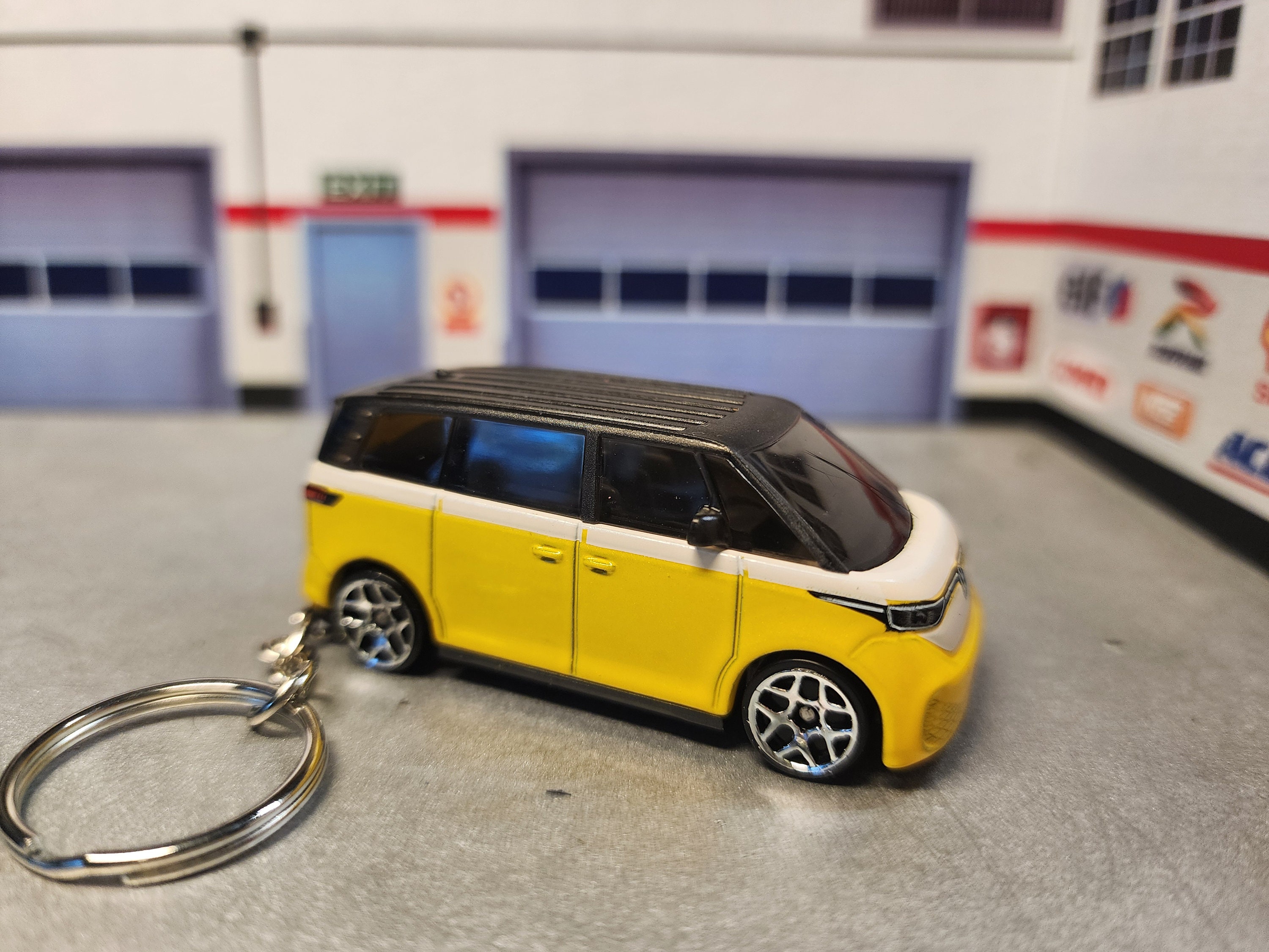 VW ID Buzz Keychain, Custom Volkswagen Id Buzz Keychain, Volkswagen Id ...