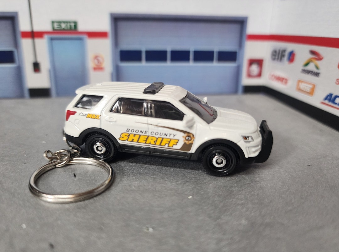 Ford Explorer Sheriff Squad Keychain, Explorer Police Car Keychain ...