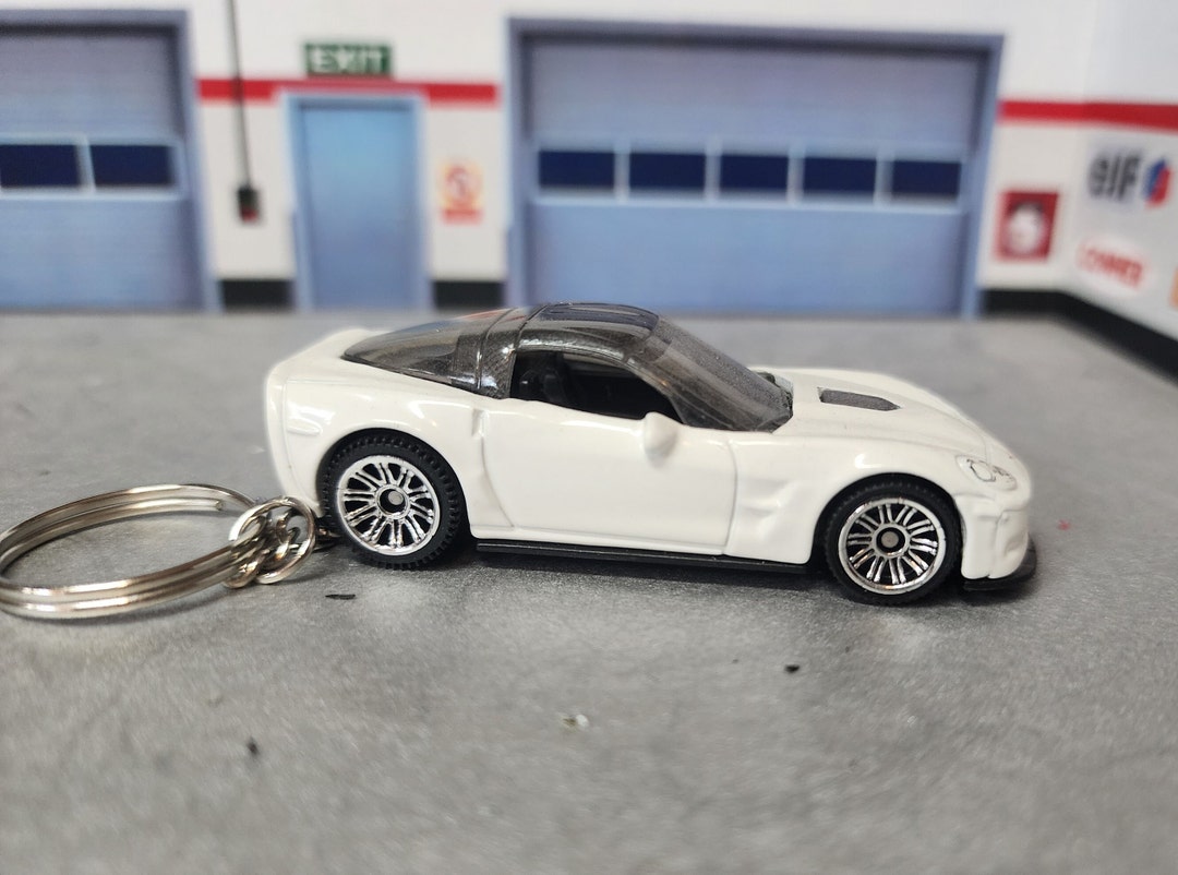 Corvette ZR1 Keychain, Corvette C5 Keychain, Custom Corvette Keychain ...