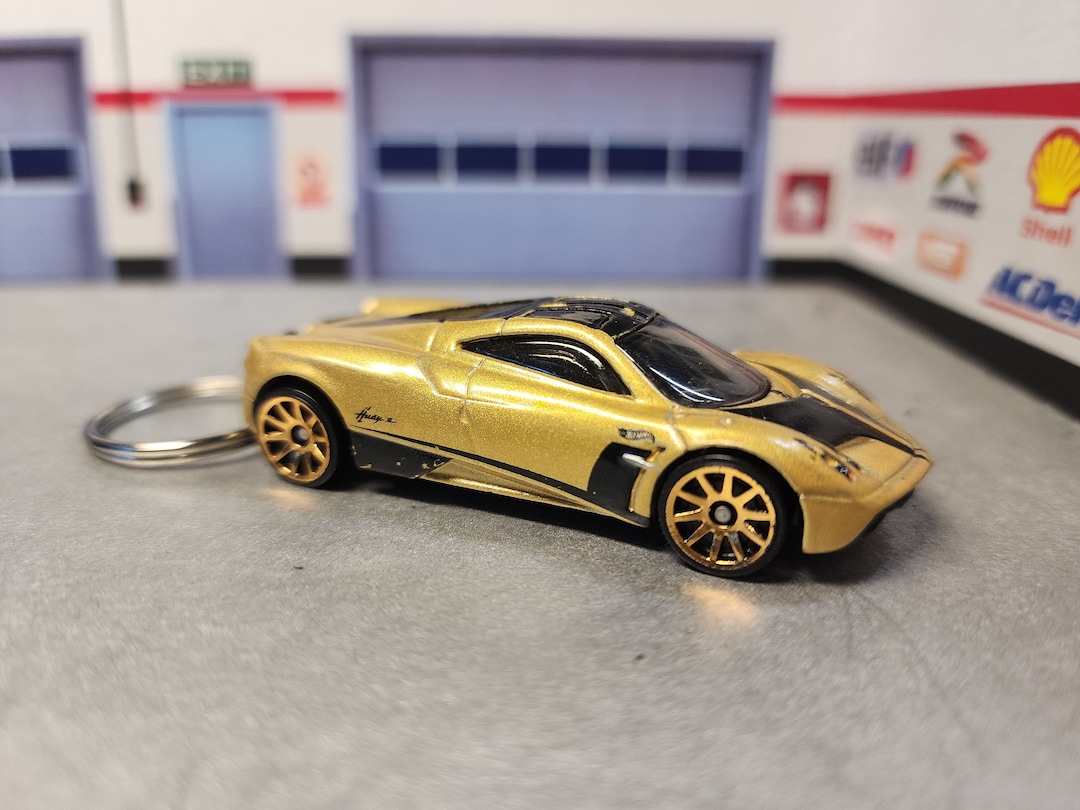 Pagani Huayra Keychain, Pagani Keychain, Huayra Keychain, Premium ...