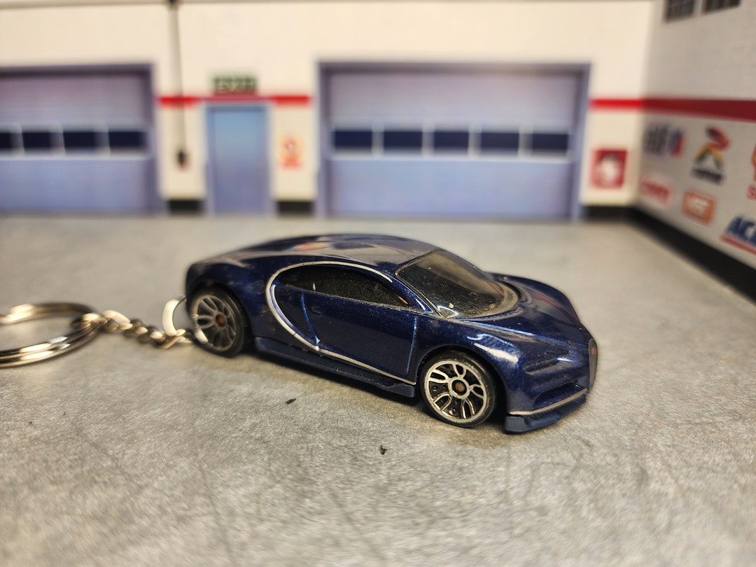 Bugatti Chiron Keychain, Diecast Bugatti Veyron Keychain, Custom ...