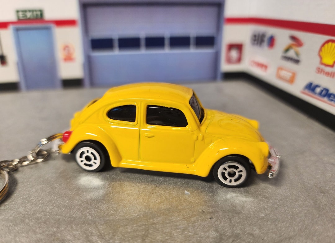 VW Bug Keychain, Custom Volkswagen Beetle Keychain, Volkswagen Bug ...