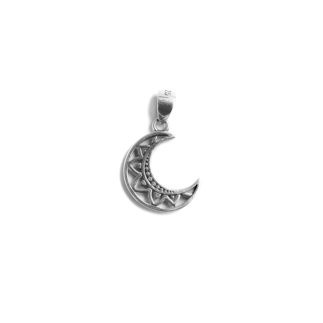 925 Sterling Silver Crescent Moon Pendant - Etsy