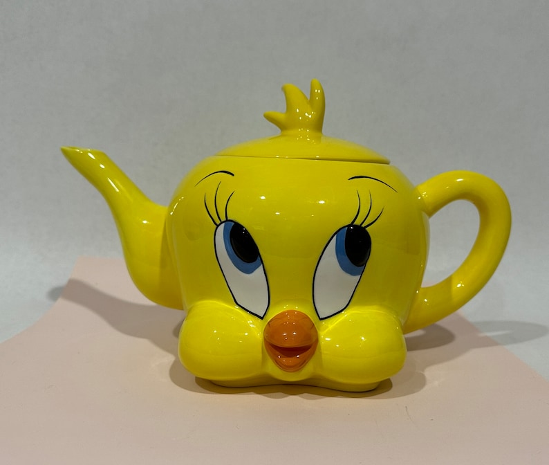 Vintage Tweety Bird 1997 Warner Bros Tea Pot Collectible Cartoon ...