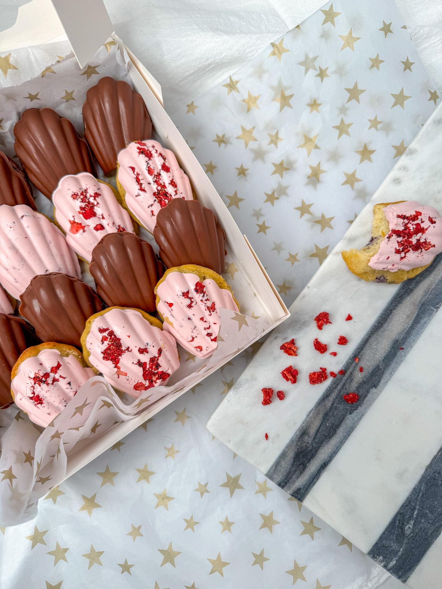 Soft French Madeleine Cookies | Classic Butter Madeleines | Homemade ...