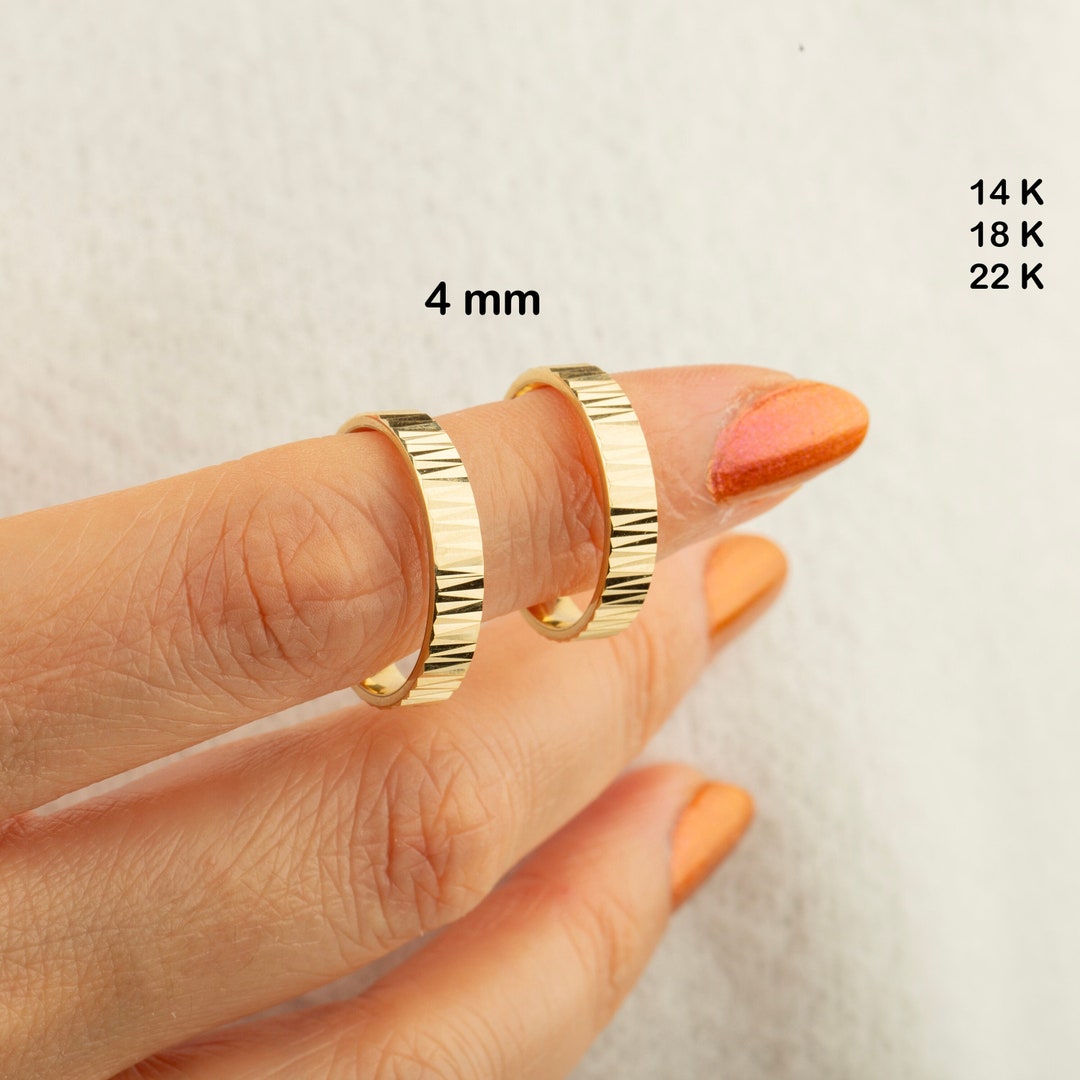 22K Solid Gold Wedding Bands - 22k Gold Faceted Wedding Bands - Unique ...