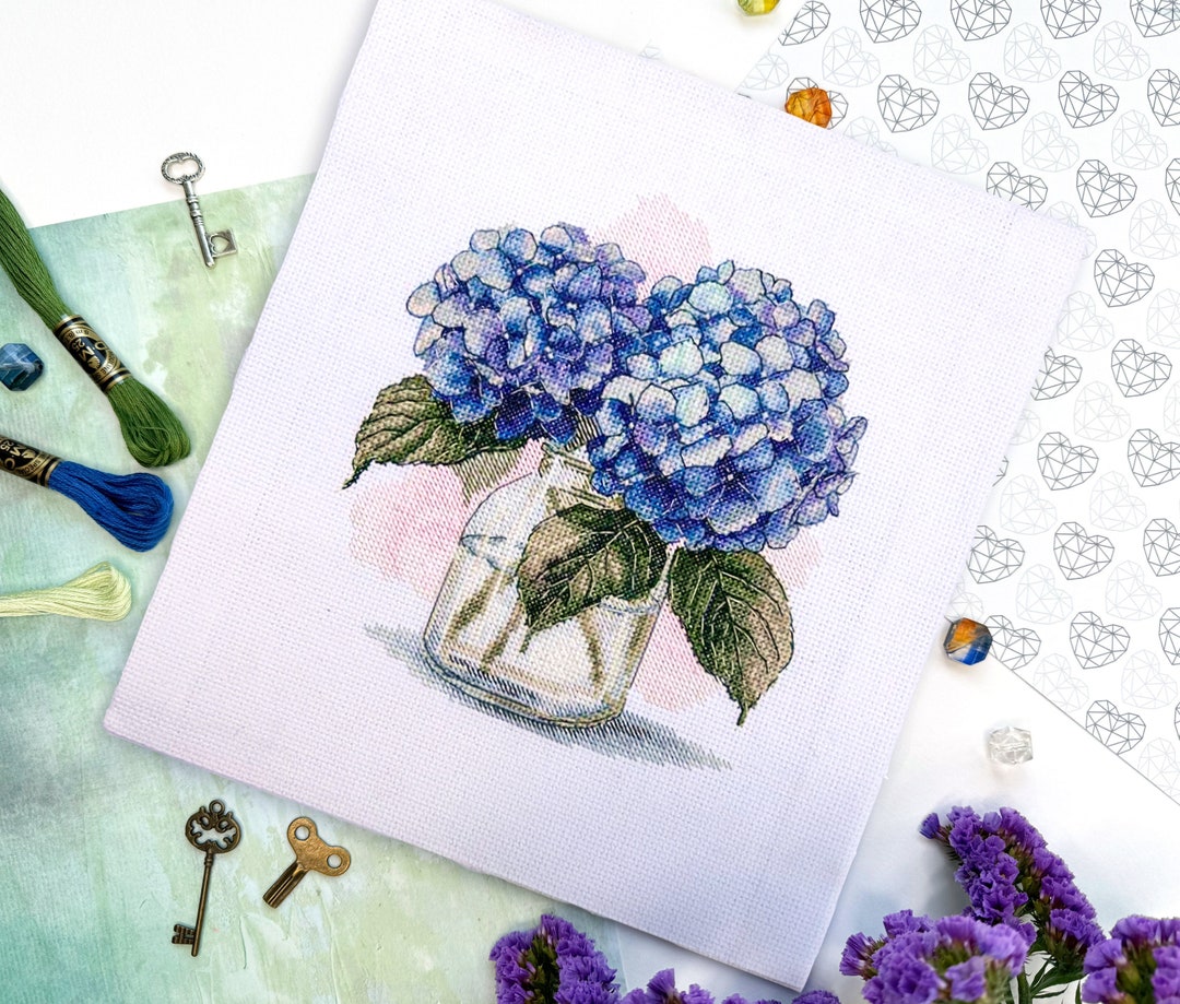 Hydrangea in Glass Vase Cross Stich Pattern Blue Flowers in Vase PDF ...