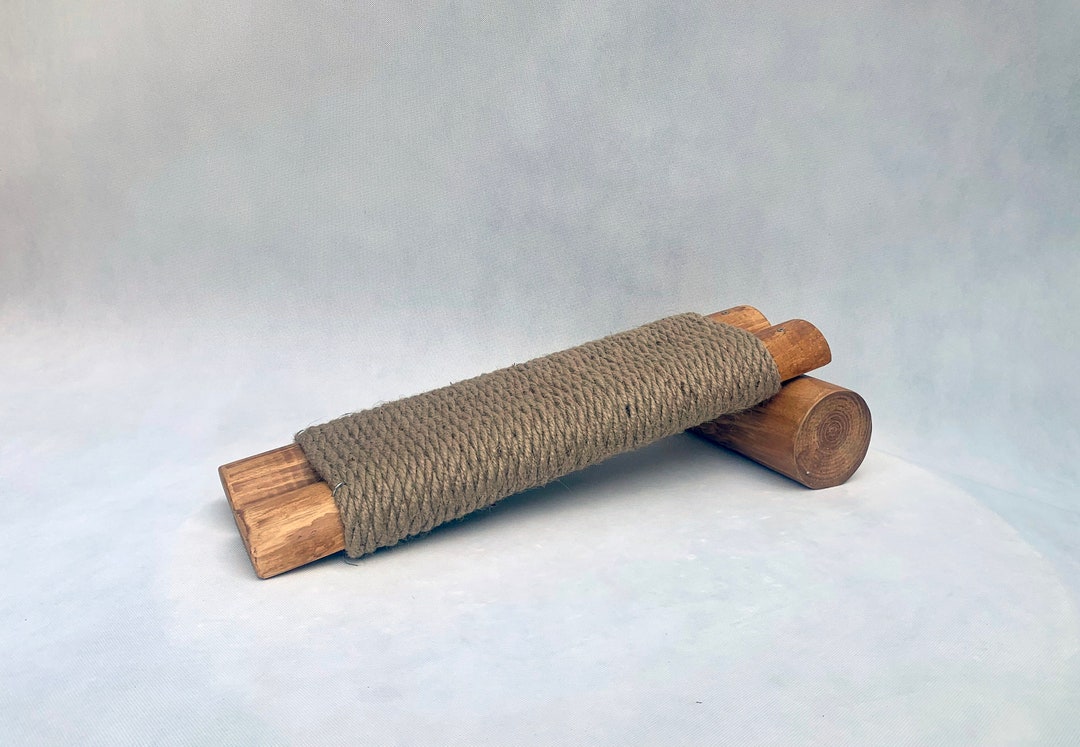 Wooden Natural Pine Scratching Post for a Cat, Kitten or Kitten Light ...