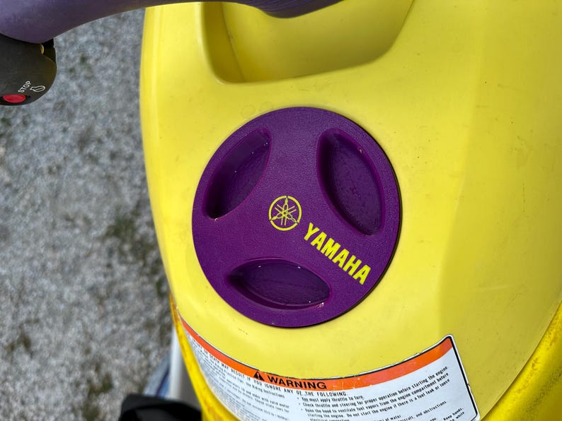 1996 1997 Yamaha Waveblaster 2 Wave Blaster Storage Cap Storage Lid PWC ...