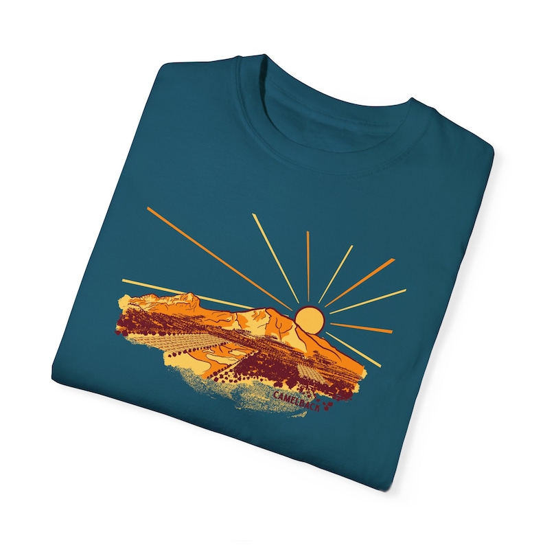 Camelback T-shirt - Etsy