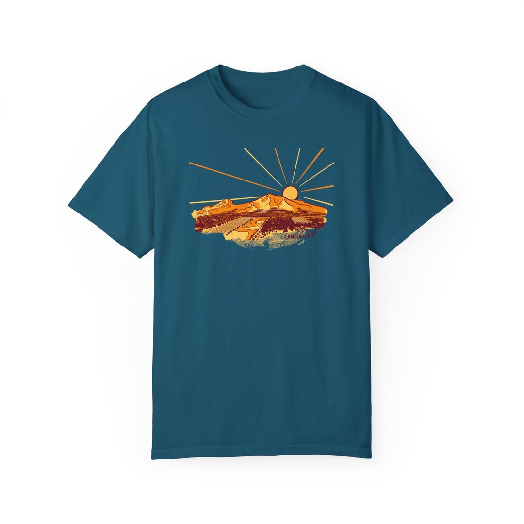 Camelback T-shirt - Etsy