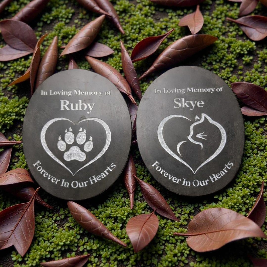 Personalised Pet Memorial Stone – Engraved Limestone Dog/cat Tribute ...