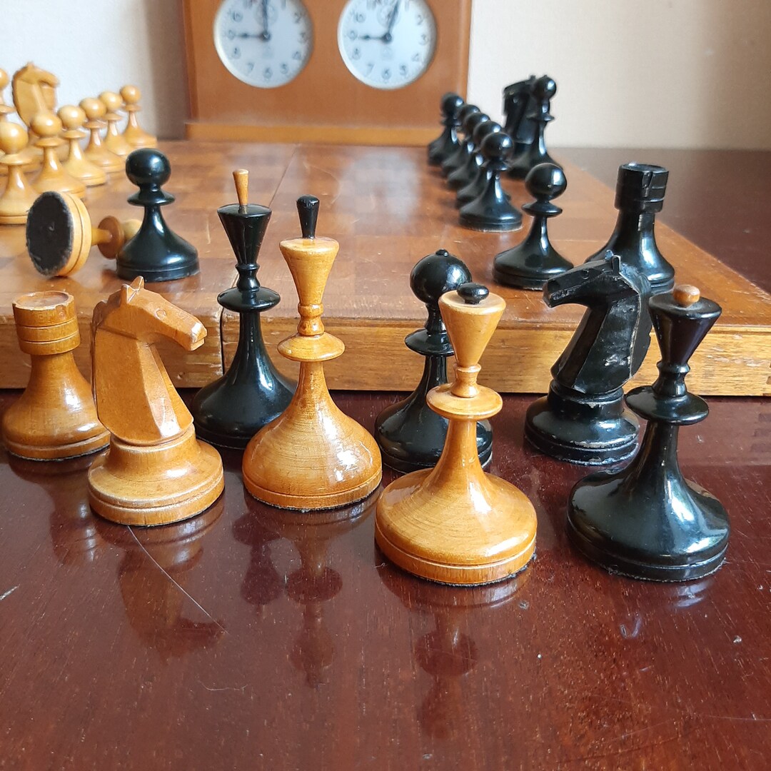 Wooden Soviet Chess Set valdai 1964. Vintage Soviet Chess Wooden Chess ...