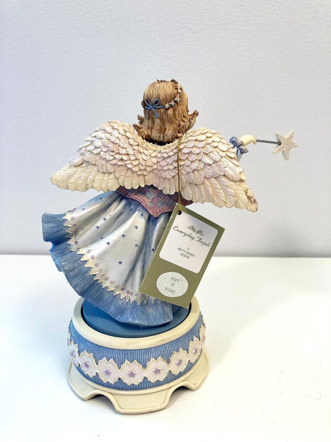 Everyday Angels Angel of Wishes With Magic Star Betty Singer Music Box ...