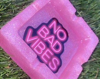 Resin Marijuana Leaf Ashtray - Etsy